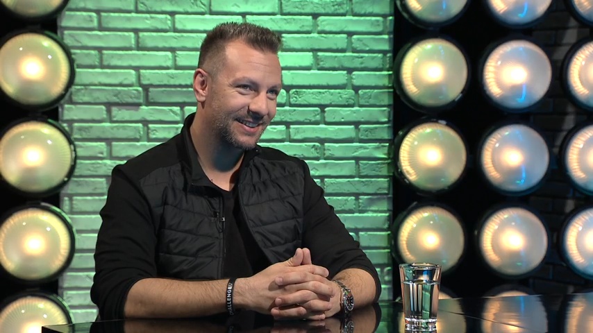 Különleges koncerttel készül Temesi Berci - PestiTV